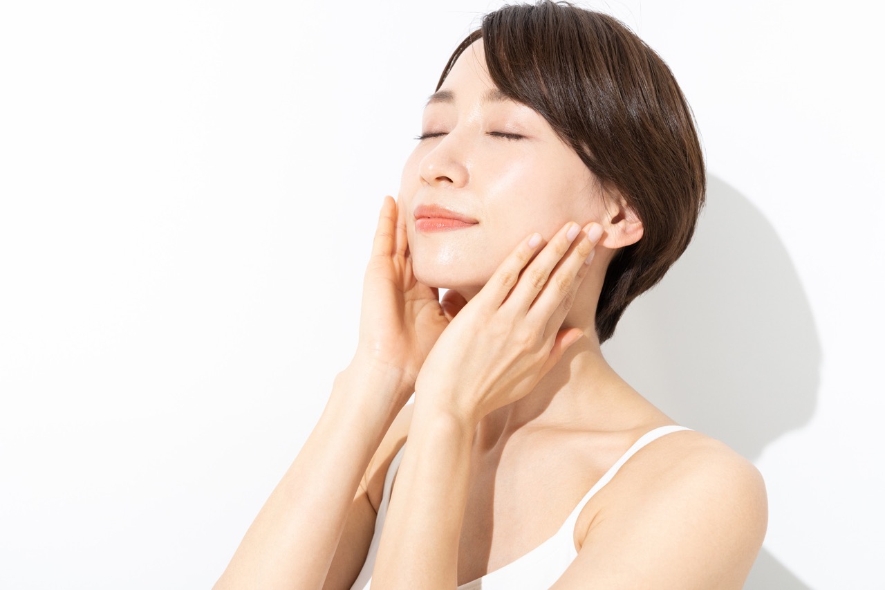 保湿剤ヒルドイド・ヘパリン類似物質大容量500gが自由診療で処方で安いクリニック - 医療脱毛専門美容皮膚科レナトゥスクリニック